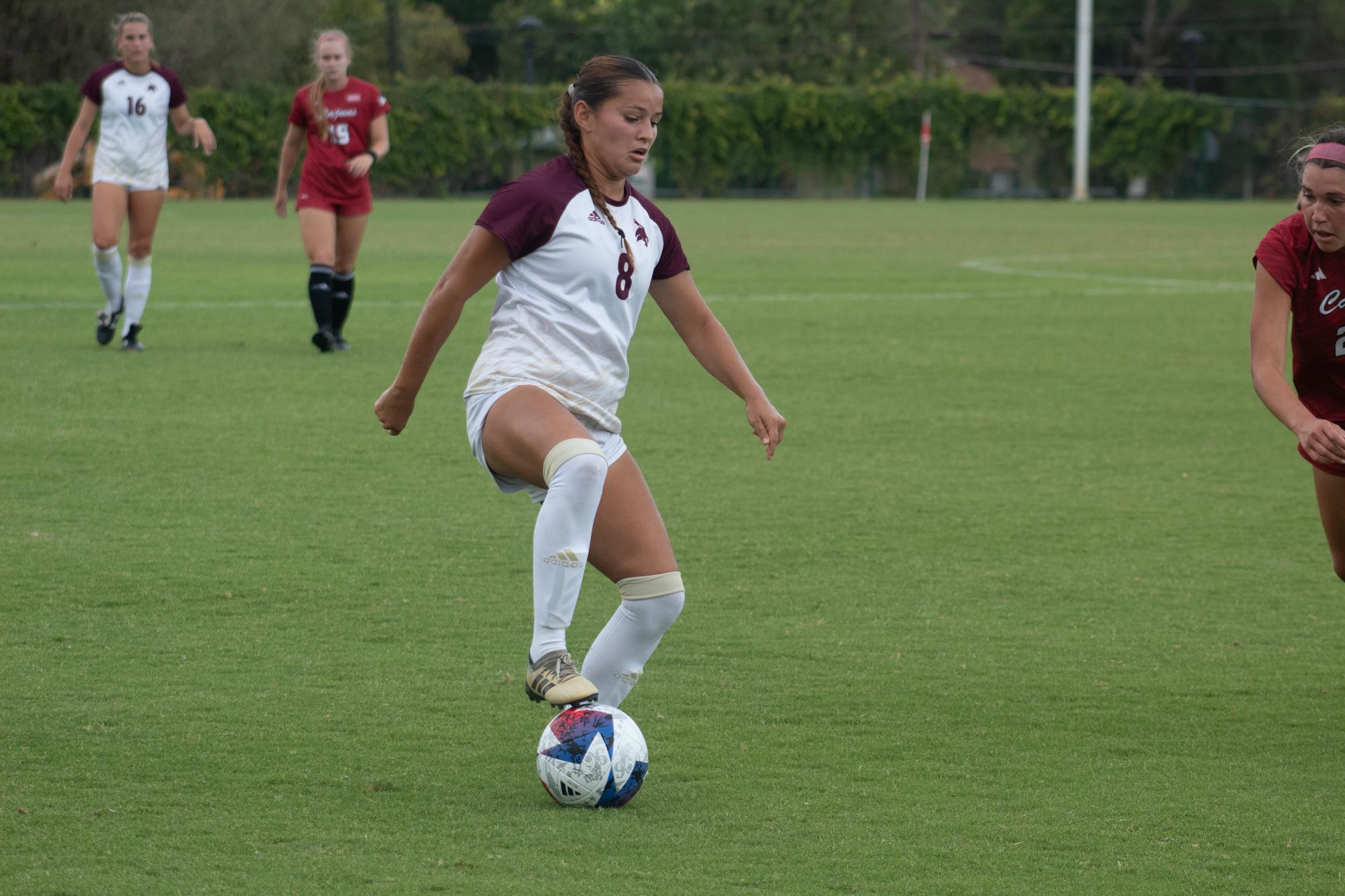 Ulloa selected for Top Drawer Team of the Week – The University Star